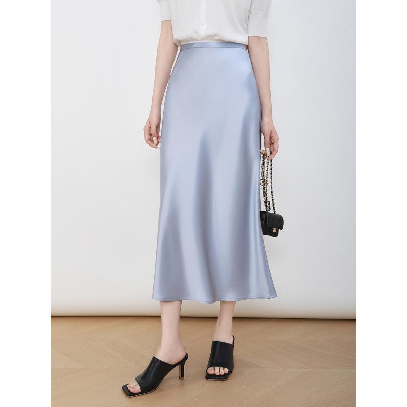 スタイル: オフィス スカート型: Aラインスカート ウエスト位置: ナチュラルウエスト スカート丈: ミディ丈 シルエット: Aライン 柄: 無地 素材: アセテート繊維72%.ポリウレタン28% サイズ展開: XS.S.M.L.XL.2...