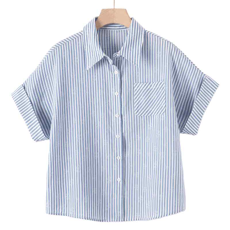 スタイル: オフィス デザイン: シンプル シルエット: ストレート デザイン: ポケット付き 素材: ポリエステル.リヨセル.レーヨン 袖型: レギュラー 袖丈: 半袖 襟型: 折り襟 着丈: 普通 柄: ストライプ 前立て: シングルボ...