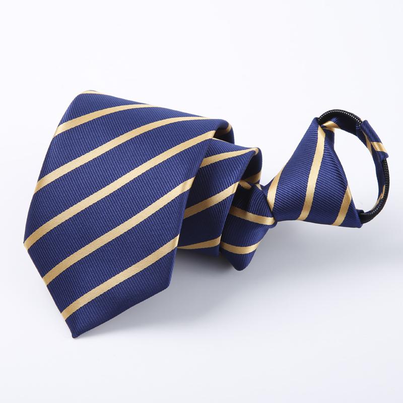 素材: ポリエステル