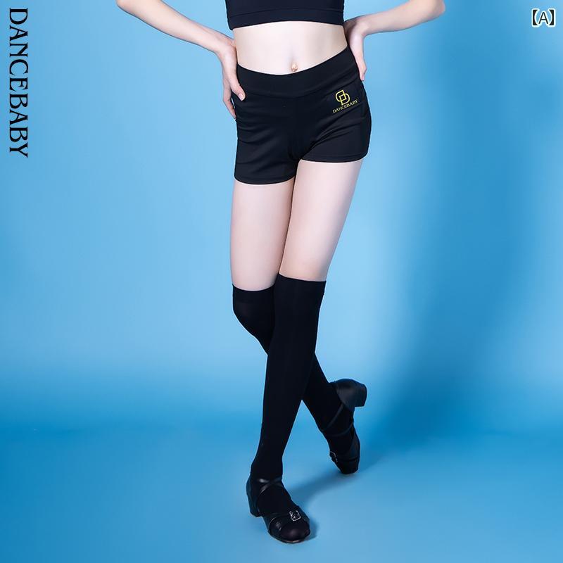 ＃式: キャミソールカラー: ブラックセット内容: キャミソール.ショートパンツ.ハーフソックス対象ジャンル: ダンスジャンル: デニム.サンバ.ブルース.チャチャ.ルンバサイズ: フリー（120〜165対応）