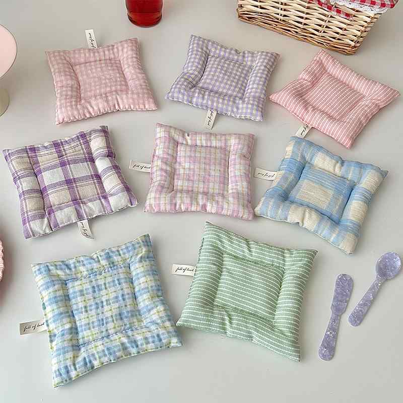 材質: 綿 スタイル: 韓国 形状: 丸型 要素: ナチュラル カラー: レッド水墨.ブルー水墨.ピンクストライプ.グリーンストライプ.ブルー小格子.ブルー大格子.パープル小格子.パープル大格子.ピンク小格子.ピンク大格子.ブラックホワイト...