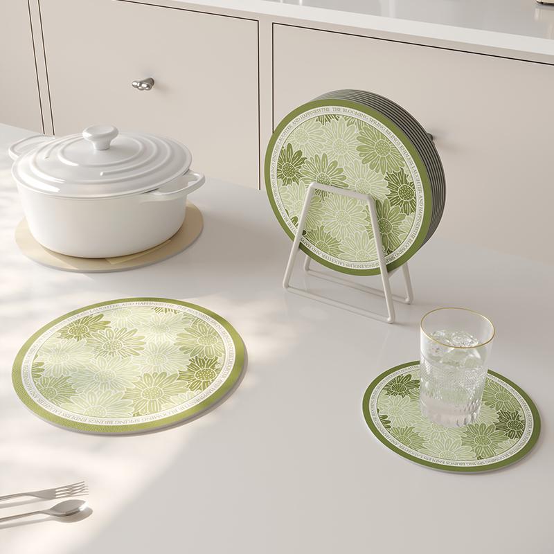 素材: 皮革 モダン 使用場所: レストラン.キッチン サイズ: 16cm×16cm（カップ.ご飯茶碗.皿.やかんに適しています） サイズ: 20cm×20cm（鍋.炒め鍋.熱い器に適しています） サイズ展開: 16cm直径（2個セット.4...