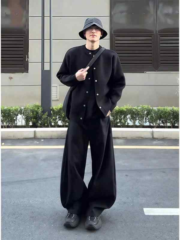 デザイン: - スタイル: クリーンフィット 素材 着用方法: カーディガンタイプ サイズ展開: M.L.XL.2XL.3XL.4XL カラー: ブラック.アップグレードブラック.グレー.アップグレードグレー