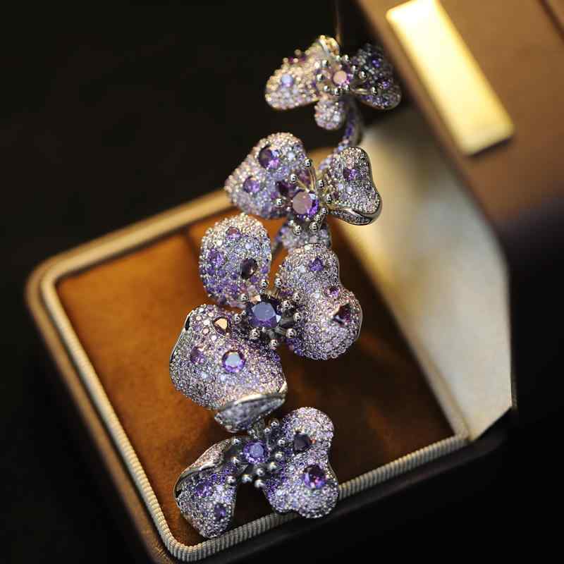 スタイル: ヴィンテージ.宮廷 素材: 合成キュービックジルコニア.水晶 種類: アクセサリー 柄: 植物.花柄 カラー: 8.8×3.2cm