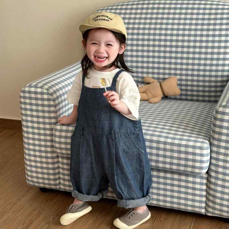 スタイル: 韓国 パンツ型: サロペット ウエスト: ミドルライズ 裏地: 裏起毛なし パンツ丈: ロングパンツ フロント開閉: ボタン 素材: ポリエステル.綿 厚み: 薄手 シルエット: ゆったり 開きタイプ: 開きなし 機能: 通気性...