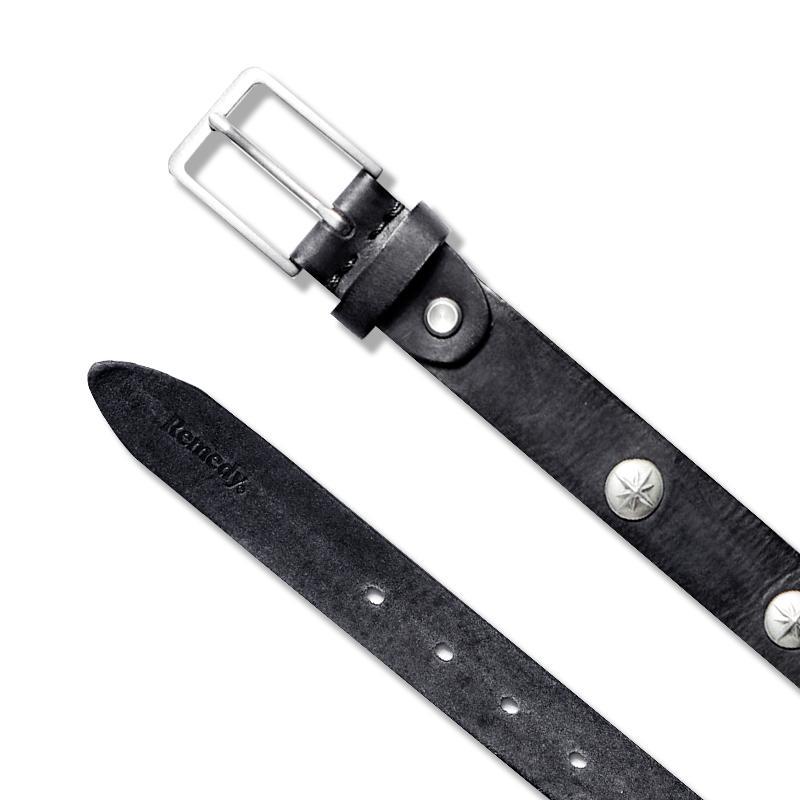 帯身のデザイン: 型押し.スタッズ スタイル: ヒップホップ 種類: ベルト サイズ: 105cm.115cm 素材: 一級牛革 バックルの種類: バックル式 長さ: 一重巻き バックル素材: 合金 素材: 光沢あり 性別: 男女兼用 カラ...