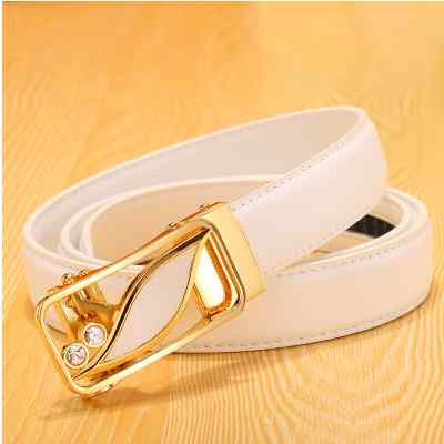 主素材: 二層牛革 スタイル: ベルト デザイン: 無地.装飾付き.配色切替え.ラインストーン.ジェリー質感 カラー: 柳葉柄＋ホワイト（幅2.4cm）.柳葉柄＋ブラック（幅2.4cm）.矢印ハート＋ホワイト（幅2.4cm）.矢印ハート＋ブ...