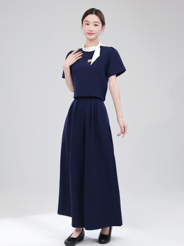 版型: ゆったり 袖丈: 半袖 襟型: ラウンドネック