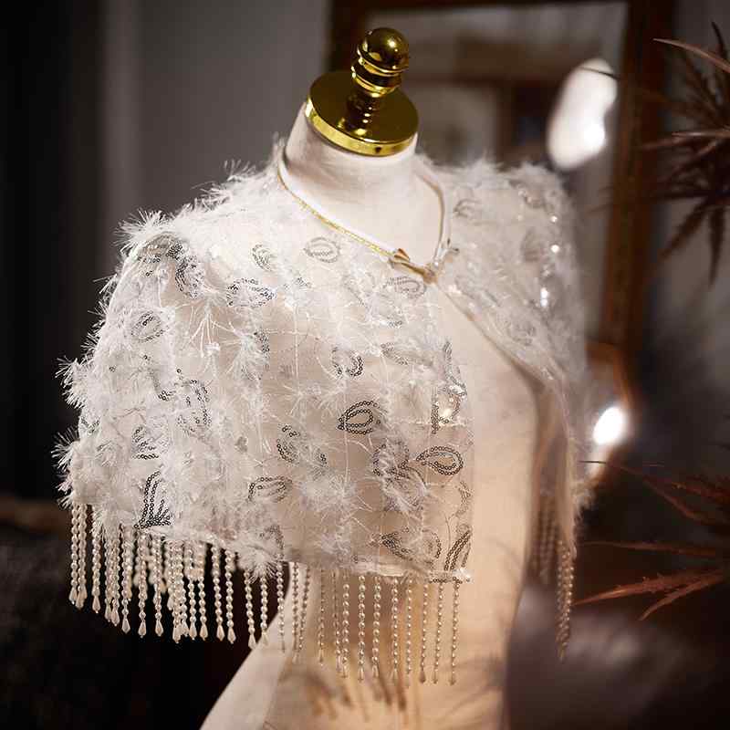 ・スタイル: カジュアル・フィット: ルーズ・要素: フリンジ、レース・対象年齢: 30～34歳・セット内容: 単品・生地の厚さ: 薄手・袖丈: ノースリーブ・ネックライン: クルーネック・着丈: ショート・前立て: シングルボタン・柄: ...