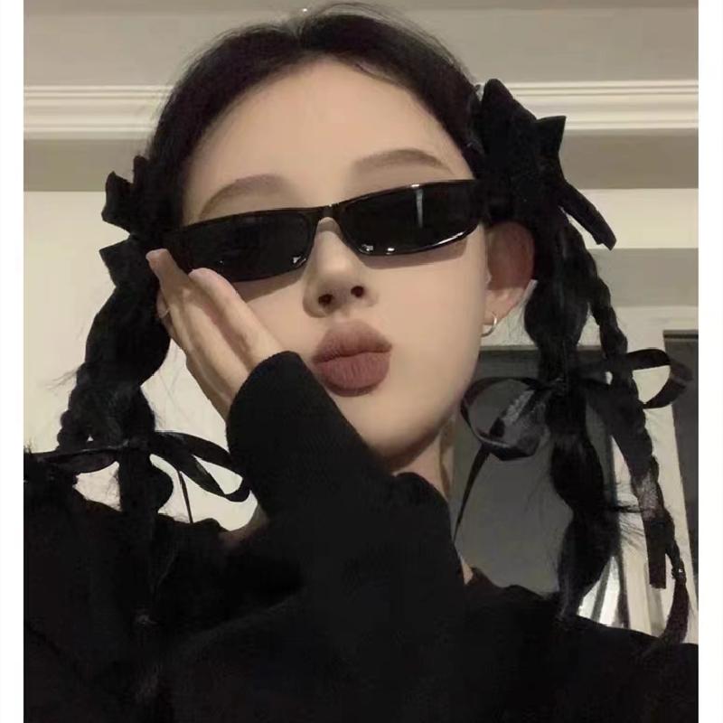 ・スタイル: 日韓・状態: 新品・ヘアアクセサリーカテゴリ: ヘアクリップ・セット内容: ブラックリボンヘアクリップ4点セット、ブラックリボンヘアゴム4点セット、ブラックベロアリボンヘアクリップ2個セット、ブラックベロアリボンヘアゴム2個セ...