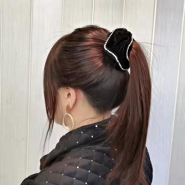 ・カテゴリ: ヘアゴム・スタイル: 日韓・カラー展開: ドットラインストーン、シングルラインストーン、ダブルラインストーン、ダブルラインストーン2、梅花、リボン