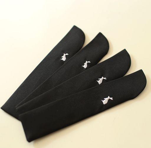 ・カラー展開: 黒うさぎ、淡いピンクうさぎ、グレーうさぎ