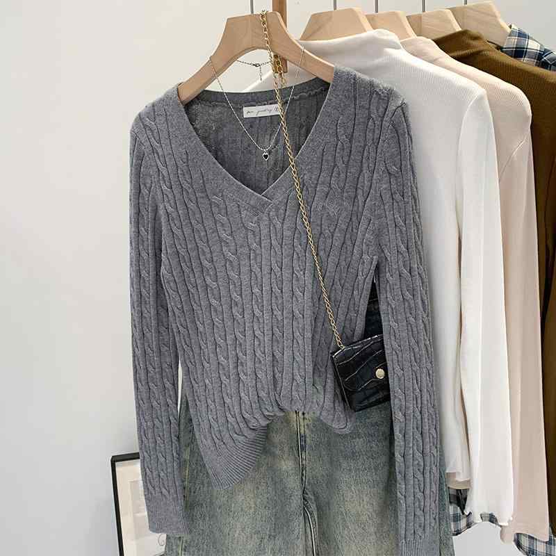 ・スタイル: 韓国、通勤・シルエット: スリム・主な素材: アクリル55%、綿45%・生地: ニット・: プルオーバー・セット内容: 単品・厚さ: レギュラー・袖丈: 長袖・ネックライン: Vネック・着丈: レギュラー・柄: 無地・カラー展...