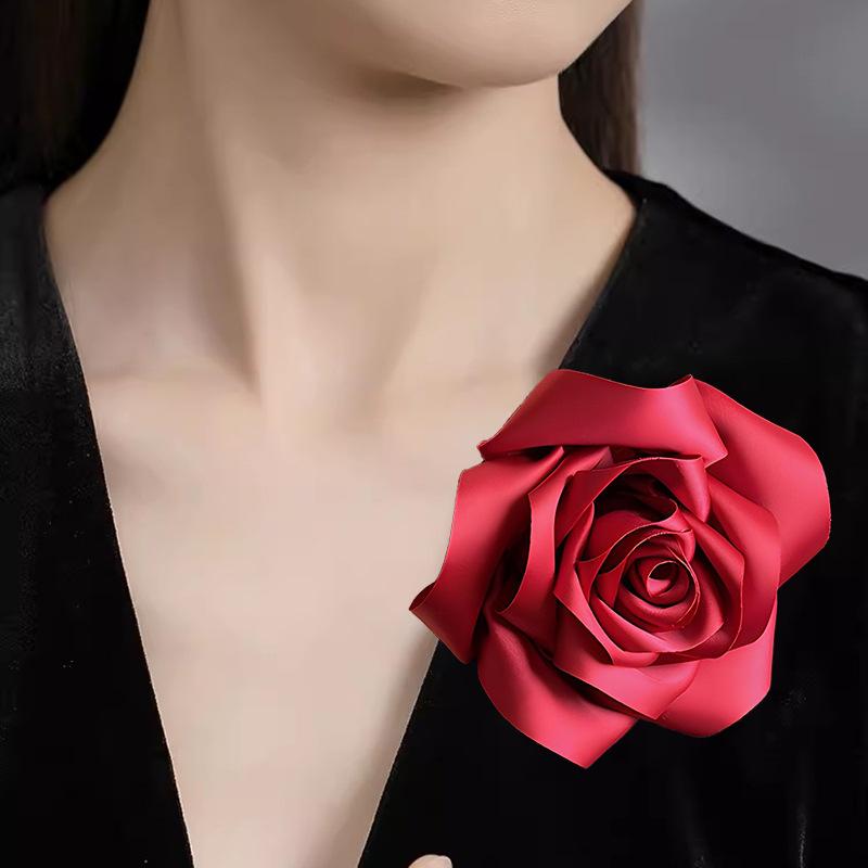 ・カテゴリ: アクセサリー・主な素材: ガーゼ・カラー展開: シャンパン、ローズレッド、ライトグリーン、レッド、ライトブルー、ライトピンク、ベージュ、モカ、ダークブルー、ブラック