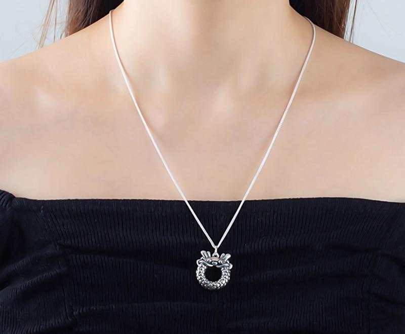 ・スタイル: ・カテゴリ: アクセサリー・状態: 新品・主な素材: 925シルバー・対象: 男女兼用・アジャスター: 約10cm以下・カラー展開: ブライトシルバー、プラチナカラー、ゴールドカラー・サイズ展開: 1.3mm x 45cm, ...