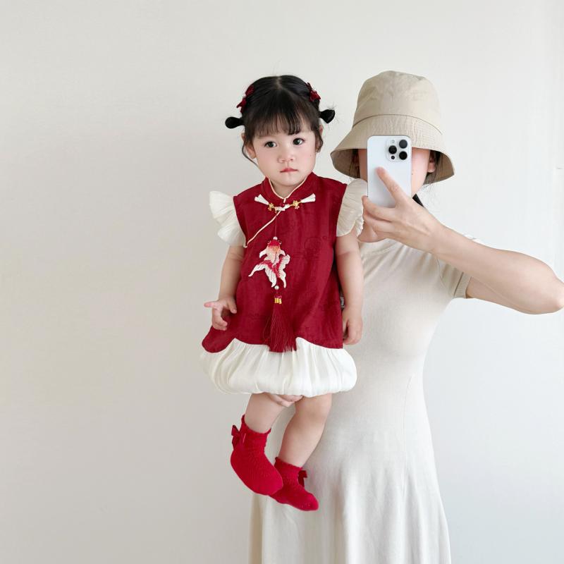 ・カテゴリ: Aライン・スタイル: チャイナ風・対象年齢: 3ヶ月,6ヶ月,9ヶ月,12ヶ月,18ヶ月,2歳・種類: ワンピース・主な素材: ポリエステル・素材成分: ポリエステル・対象性別: レディース・参考身長: 73cm,80cm,9...