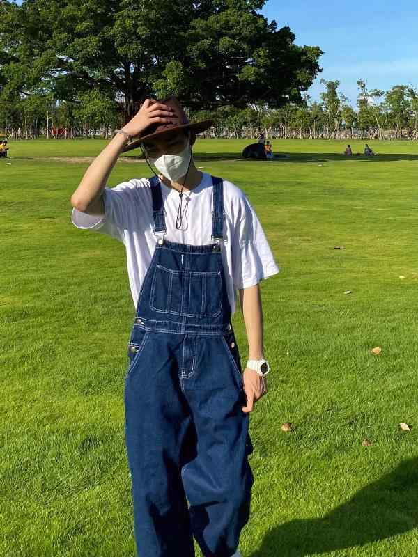 ・サイズ展開: S, M, L, XL, 2XL, 3XL, 4XL, 5XL・素材: デニム・ウエスト: ナチュラルウエスト・加工: ウォッシュ加工, マルチポケット・カラー: ブルー・混率: 71%〜80%・厚さ: レギュラー・丈: ロ...