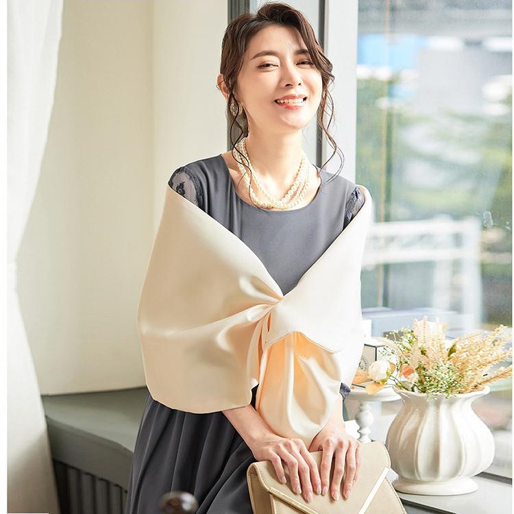 ・機能: 婚礼用途・サイズ: フリー・柄: 無地・スタイル: 韓国・形状: 長方形・性別: 女性・タイプ: ショール・カラー展開: ワインレッド, ゴールド, シャンパン, グレー, ブラック, ダークブルー・: 両面・対象: 学生, 児童...