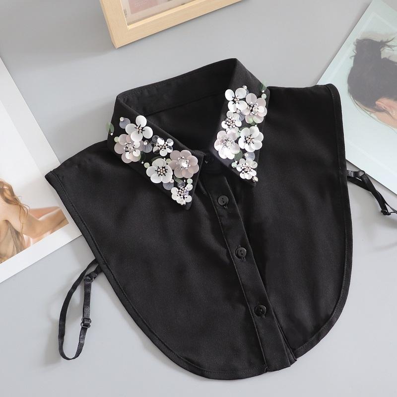 ["・柄: 無地","・スタイル: カジュアル","・カラー展開: ホワイト、ブラック"]