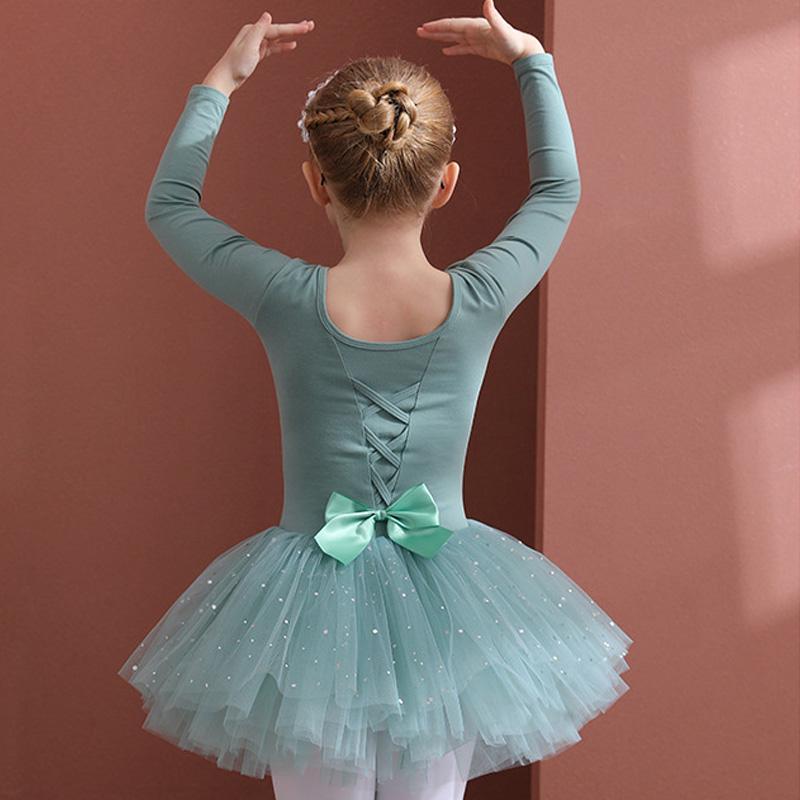 ・サイズ展開: 110, 120, 130, 140, 150, 160・カラー展開: ピンク長袖、パープル長袖、ライトブルー長袖、豆グリーン長袖、ピンクオレンジ長袖、イエロー長袖、ホワイト長袖、ピンク裏起毛、パープル裏起毛、ピンク半袖、パ...