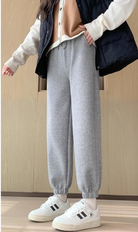 ・流行要素: シンプル・スタイル: 万能・パンツの種類: 灯籠パンツ・詳細: ポケット・ウエスト: 自然な高さ・パンツ丈: ロング・サイズ展開: S, M, L, XL, 2XL・素材構成: 綿70.3%, 新型ポリエステル24.5%, ポ...