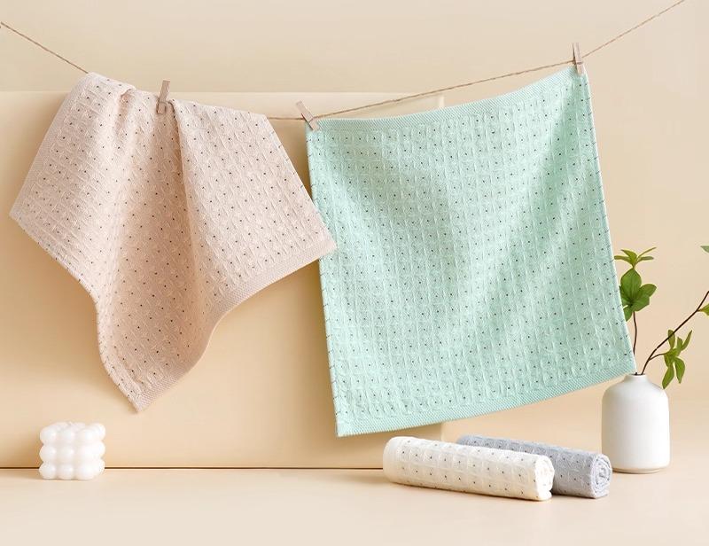 ・スタイル: 小清新・カラー展開: グリーン、カーキ、オフホワイト、グレー・サイズ: 34x34cm・タオル種類: ハンドタオル・用途: 家庭用・対象: ユニセックス・素材: 綿