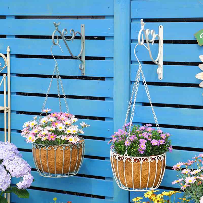 ・主な素材: 鉄・スタイル: ヨーロピアン・設置場所: 吊り下げ・カラー展開: アンティークホワイト、アンティークグリーン・サイズ: 中・適用対象: 花、観葉植物