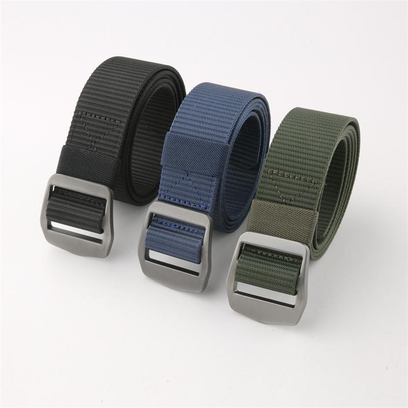 ・スタイル: カジュアル・タイプ: ベルト・カラー展開: ブラック、コーヒー、カーキ、ミリタリーグリーン、ネイビー・バックル素材: ステンレス・長さ: シングルループ