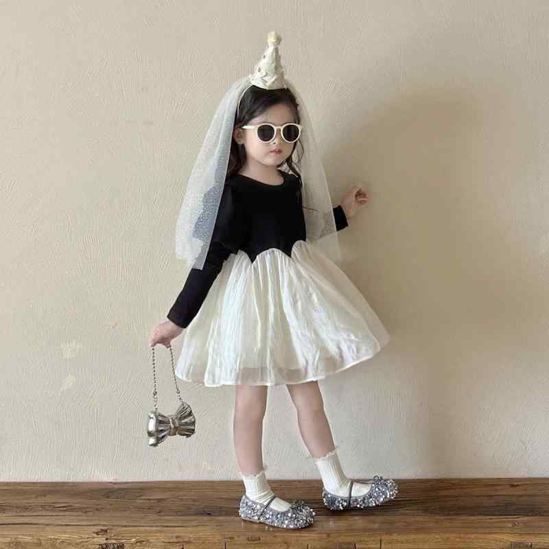 ・形式: ワンピース・対象年齢: 1歳半、2歳、3歳、4歳、5歳、6歳、7歳、8歳、9歳、10歳、11歳、12歳・袖丈: 長袖・主な素材: 綿60%、ポリエステル40%・性別: 女性・参考身長: 80cm、90cm、100cm、110cm、...