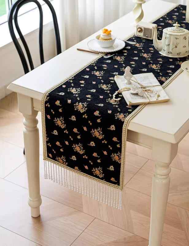 ・スタイル: ヨーロピアンスタイル・柄: 植物花柄・サイズ展開: 40×140cm、40×160cm、40×180cm、40×200cm、40×220cm、40×240cm、40×260cm、40×280cm、40×300cm・カラー展開:...