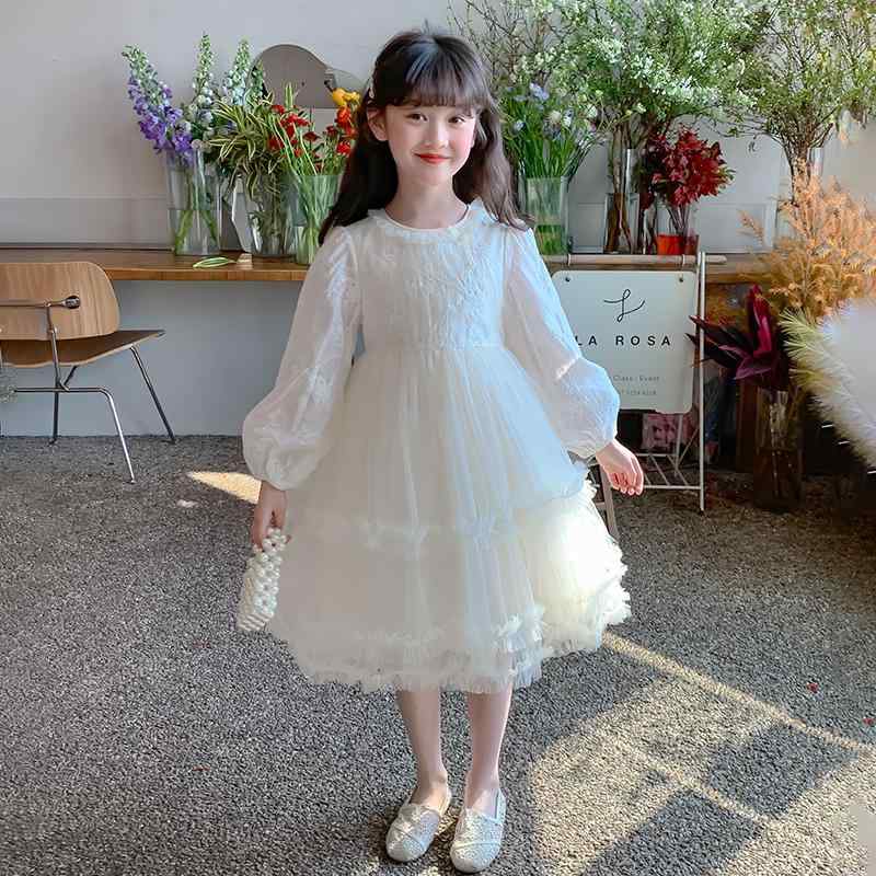 ・カテゴリ: ワンピース・スタイル: プリンセス・スタイル: パフスカート・主な素材: ポリエステル・ネックライン: ラウンドネック・袖丈: 長袖・丈: ミディ丈・ウエスト: ミッドハイウエスト・柄: 刺繍・要素: パッチワーク・生地加工:...