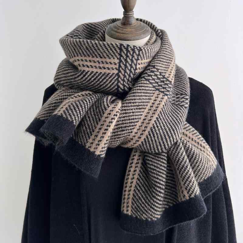 ・機能: 保温・素材: アクリル・柄: チェック・スタイル: 韓国・形状: 長方形・性別: 男女兼用・タイプ: マフラー・カラー展開: ブラック, キャメル, カーキ, ダークブラウン, グレイッシュブラウン・詳細: フリンジ・対象: 若年...