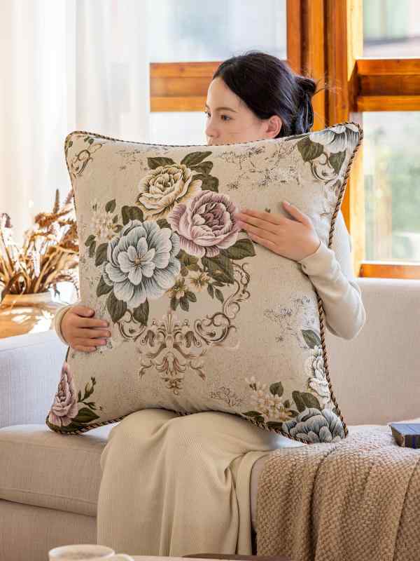 ・スタイル: ヨーロピアン・使用シーン: 家庭、寝室、ベッドサイドクッション、ソファ、ダイニング、オフィス、モデルルーム・使用場所: リビング・詰め物素材: PPコットン・形状: 四角・洗濯: カバー取り外し・洗濯可・カバー素材: シェニー...