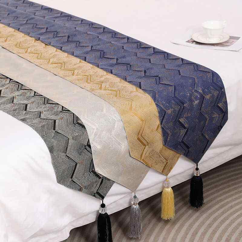 ・サイズ: 32x120cm, 32x150cm, 32x180cm, 32x210cm, 32x240cm, 32x260cm, クッションカバー45x45cm・柄: 幾何学模様・カラー展開: 波紋ブルー, 波紋ゴールド, 波紋グレー, ...