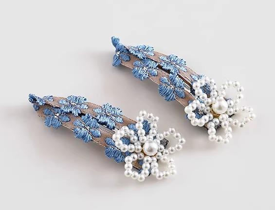 ・スタイル: 韓国・対象性別: 女性・カラー展開: ブルー刺繍（ペア）、スプリンググリーンイエロー刺繍（ペア）、ベージュベース刺繍（ペア）、ダークブルーベース刺繍（ペア）