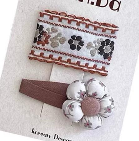 ・スタイル: 韓国系・性別: 女性・カラー展開: 純カフェ結びペア, チェック小花ペア, チェック結びペア, レース小花, ダークカフェチェック結び, オフホワイト花レース, カフェ三角チェックボタン, カフェハートチェック, プリーツ小花...