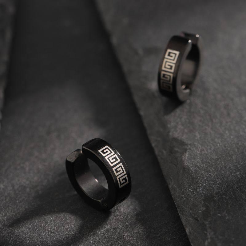 ・スタイル: ・素材: チタン鋼・タイプ: アクセサリー・柄: 幾何学模様・性別: メンズ・バリエーション: 長城柄イヤークリップ（シルバー）、長城柄イヤークリップ（ブラック）、ルーン文字イヤークリップ（シルバー）、ローマ数字イヤークリップ...