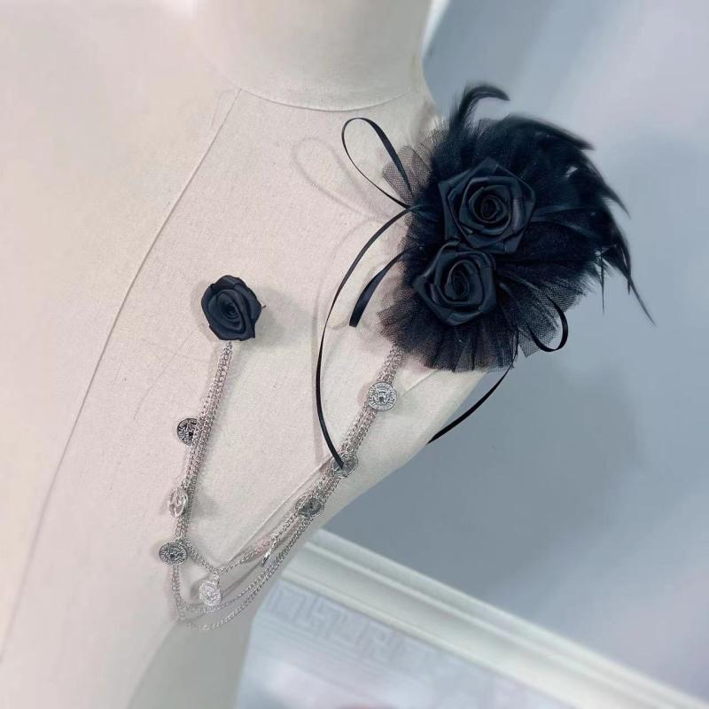 ・素材: 羽毛・柄: 植物花卉・スタイル: 欧米風・状態: 新品・性別: 男性・カラー展開: ホワイト、ブラック