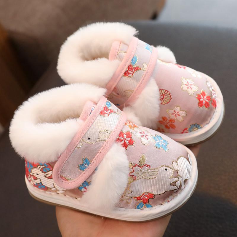 ・要素: 縫い目・履き口の高さ: ローカット・サイズ展開: 11.5, 12.5, 13, 14, 14.5, 15, 15.5・カテゴリ: ベビーシューズ・留め具: 面ファスナー・甲材: サテン・対象年齢: 1〜3歳・季節: 冬・機能: ...