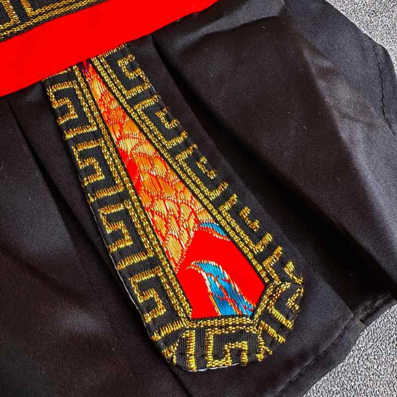 ・サイズ展開: S, M, L, XL, XXL・カラー展開: 黒武士