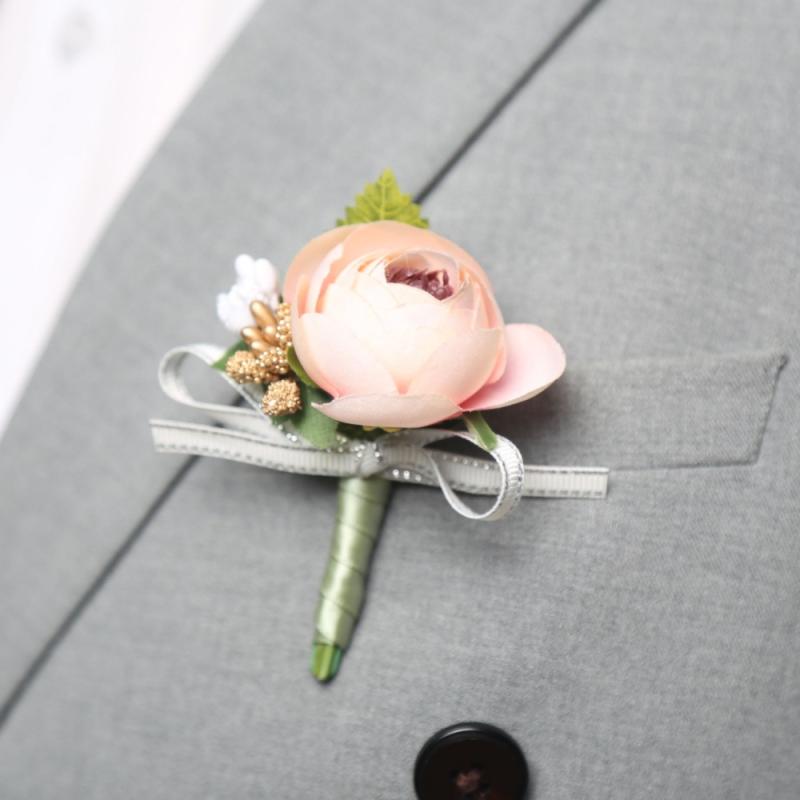 ・カテゴリ: コサージュ・スタイル: 男女兼用・素材: 布・利用シーン: 結婚式・イメージ: ナチュラル・: フラワー・カラー: シャンパン・サイズ: 7×9cm・加工: ハンドメイド