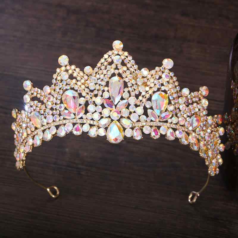 ・カテゴリ: ヘッドドレス・スタイル: バロック、レディース・素材: 合金・: クラウン・加工: メッキ・装飾: クリスタル・用途: 結婚式、誕生日、展示会、記念日、表彰式・カラー展開: シルバー、ゴールド