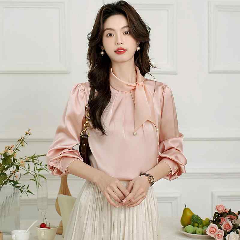 ・素材: アクリル・素材含有率: 95%以上・柄: リボン・スタイル: きれいめ、通勤、ストリート・装飾: ビーズ、立体装飾、リボン、ボタン、プリーツ・シルエット: ストレート・ネックライン: シャツカラー・袖の: シャツスリーブ・袖丈: ...