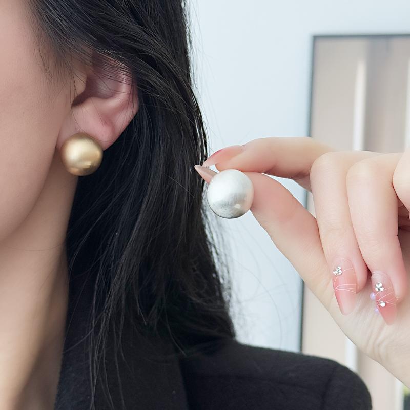 ・カテゴリ: ピアス・イヤリング・スタイル: 文芸、レトロ・素材: 合金・ピアスポスト素材: シルバー925・加工: メッキ・: ラウンド、ジオメトリック・カラー: ゴールド（つや消しメタル）、シルバー（つや消しメタル）・対象: レディース