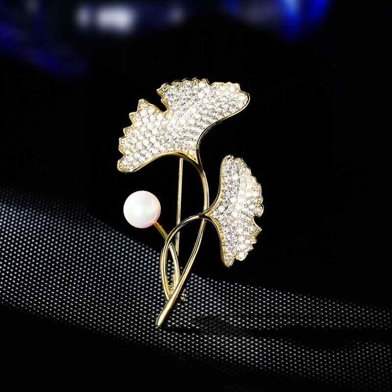 ・カテゴリ: ブローチ・素材: 銅・スタイル: レディース、シンプル、通勤・対象: 女性・モチーフ: イチョウ、葉、花・装飾: ラインストーン・カラー: イチョウ・機能: 装飾