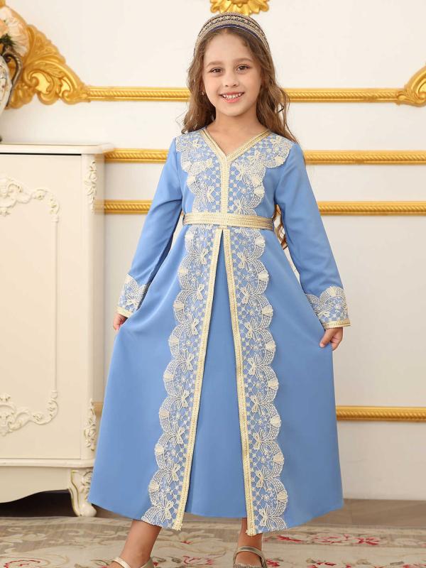 ・カテゴリ: 子供用ドレス・対象年齢: 3〜8歳・性別: 女の子用・: レース・スタイル: 民族風・素材: ポリエステル 95%以上・裏地素材: ポリエステル 95%・タイプ: セレモニードレス・カラー展開: ブルー・サイズ展開: 4-5Y...