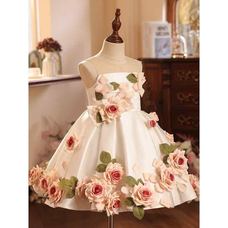 ・カテゴリ: 子供用ドレス・対象年齢: 3歳〜8歳（身長100cm〜140cm）・性別: 女の子・主な素材: リネン・裏地素材: リネン・加工: 酵素洗い・要素: かわいい、プリンセス・スタイル: プリンセス・タイプ: ドレス・カラー: 画...