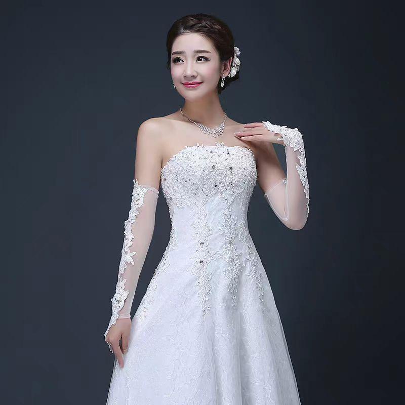 ・対象: レディース・機能: 装飾・カラー: ホワイト・素材: 水溶性レース、メッシュ・タイプ: フィンガーループ、ロング丈・スタイル: