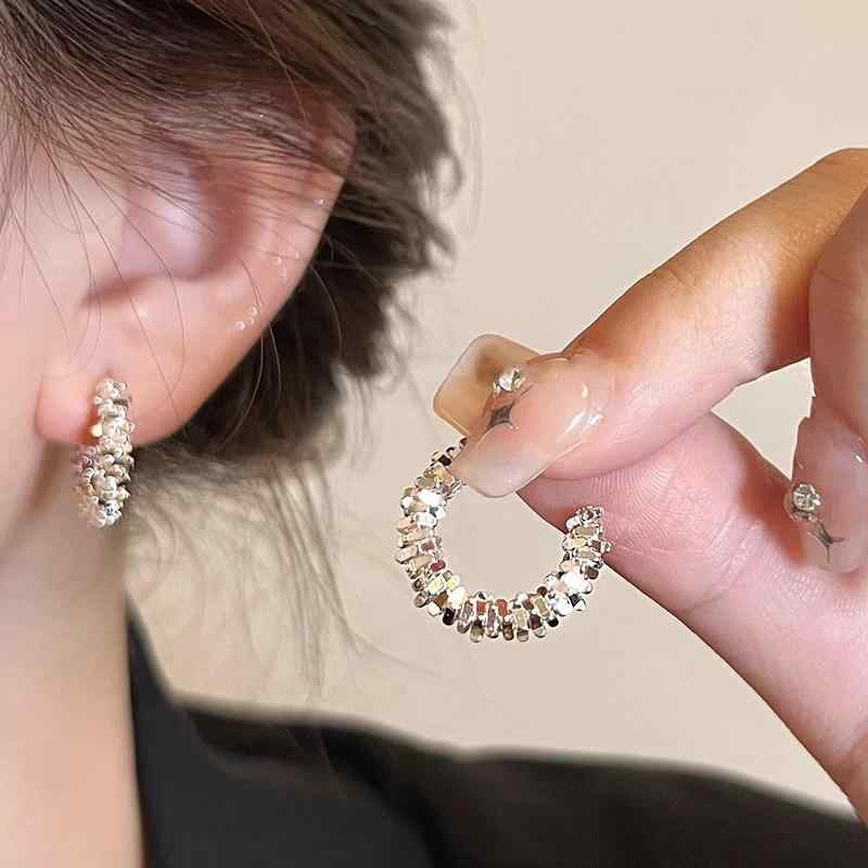 スタイル: 韓国商品タイプ: アクセサリー素材: 合金、シルバーメッキ、ゴールドメッキ性別: 女性