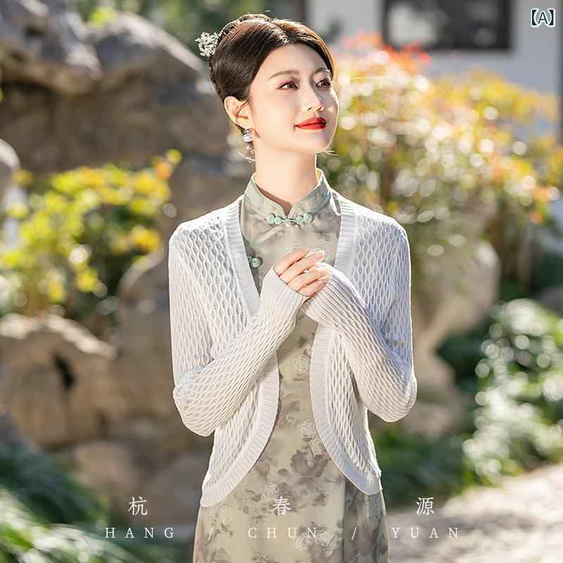 ・対象: レディース・素材: ポリエステル・カラー展開: オフホワイト、ブラック